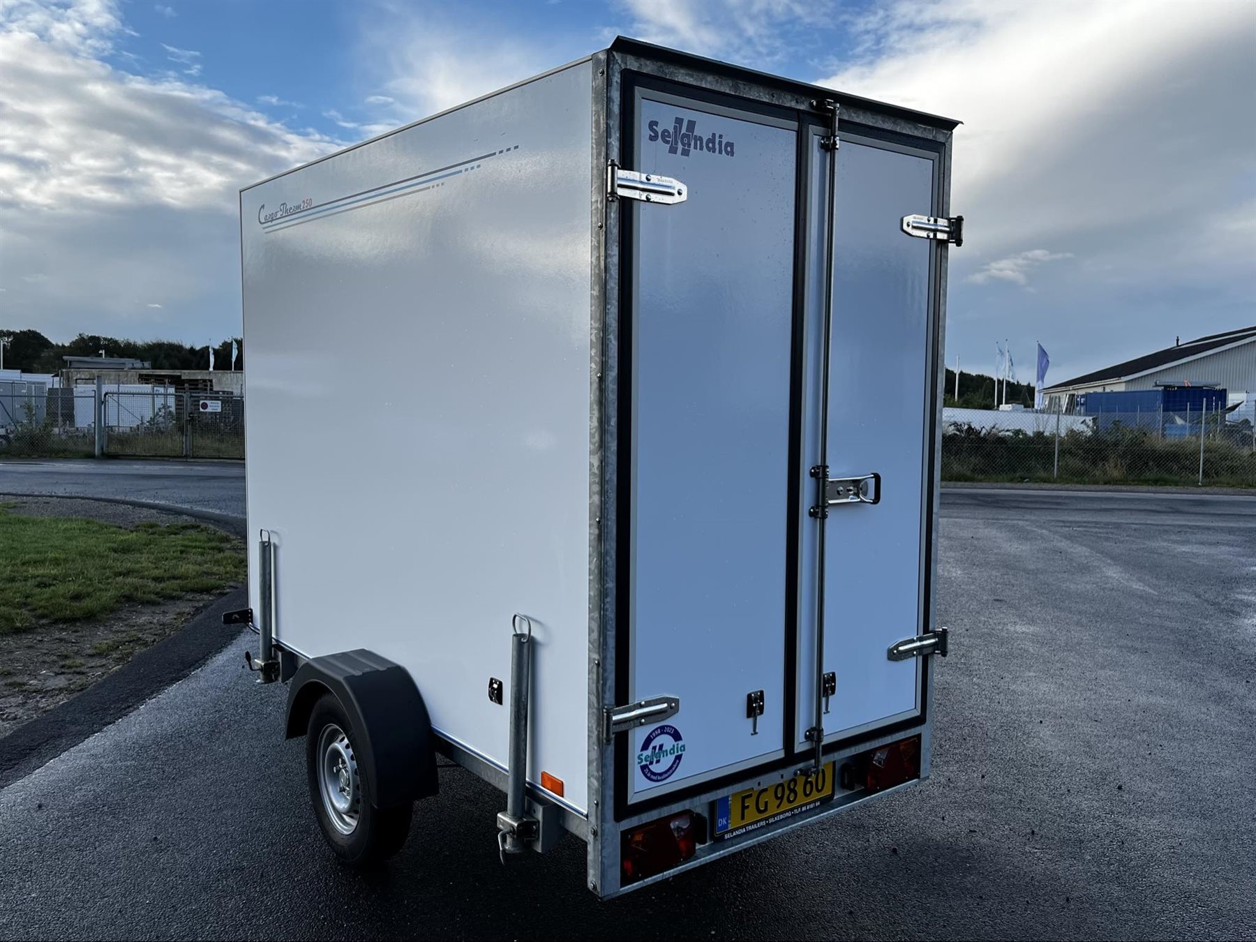 Se TFI 250-1300 køletrailer - kvalitets køletrailer